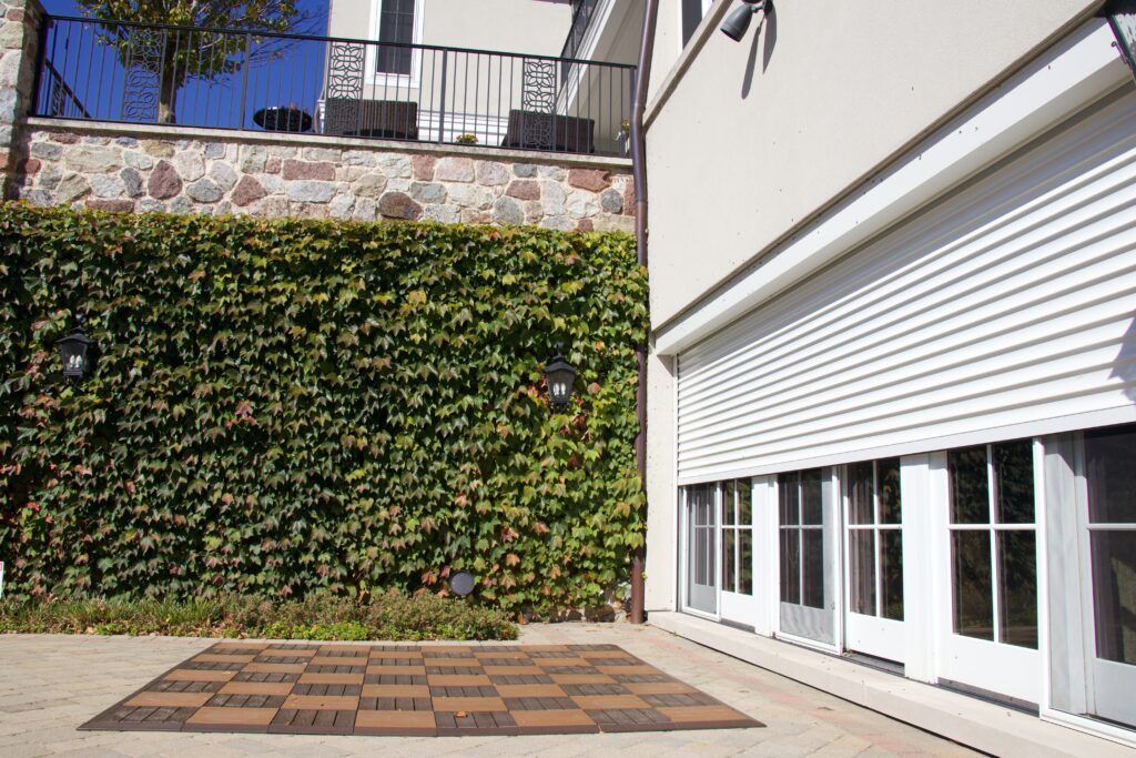 Residential Window Security Tips From the Experts | QMi Security ...