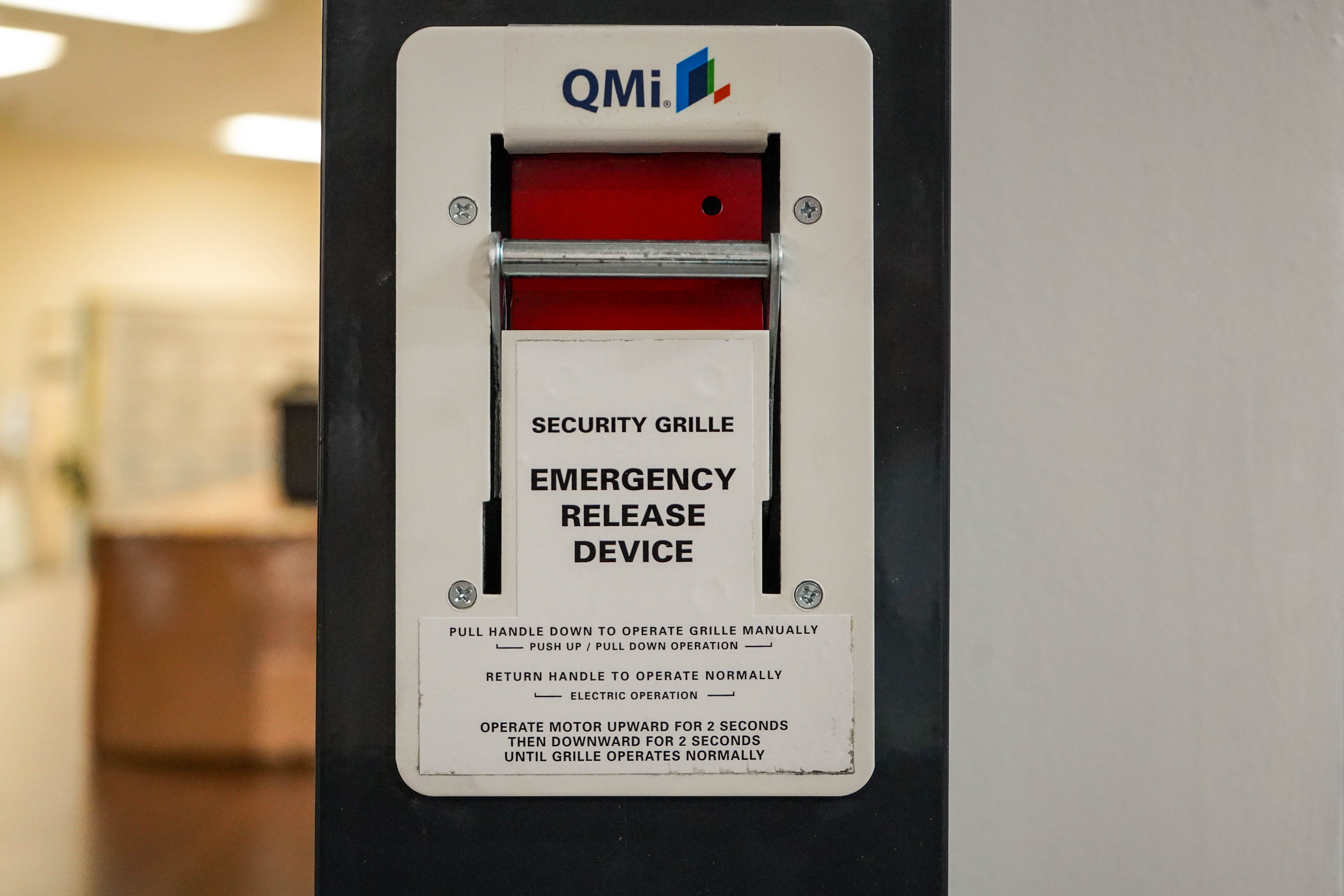 AL8 Commercial Rolling Security Shutters | QMi Security Innovations